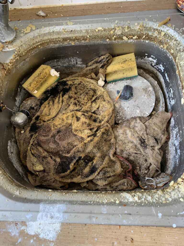 Cleaning Expert Reveals How Often You Should Wash Your Bed Sheets