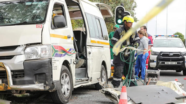 JUST IN: Deadly taxi violence claims four lives at Johannesburg's Jeppe ...