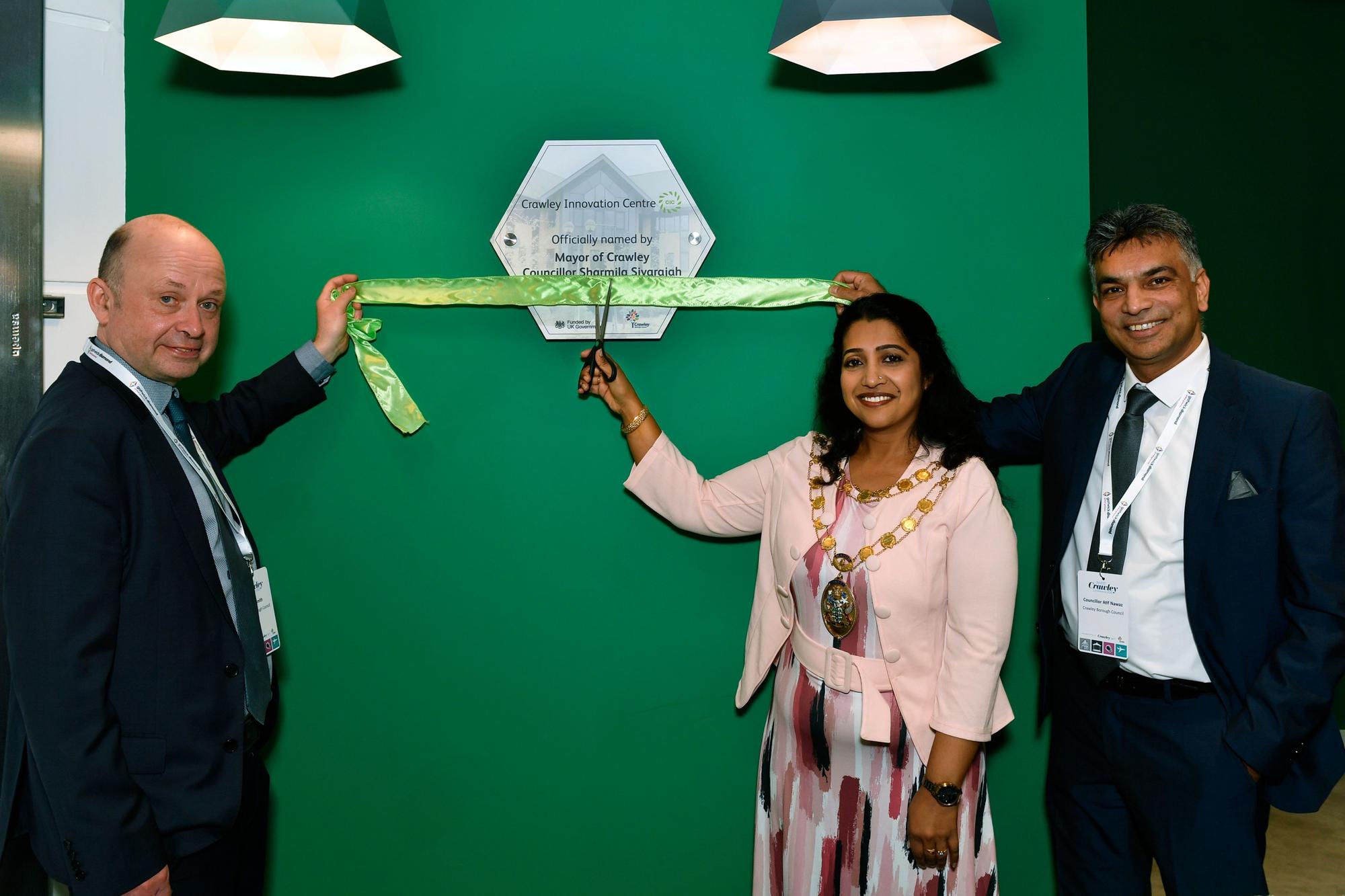 Mayor of Crawley officially names Crawley Innovation Centre