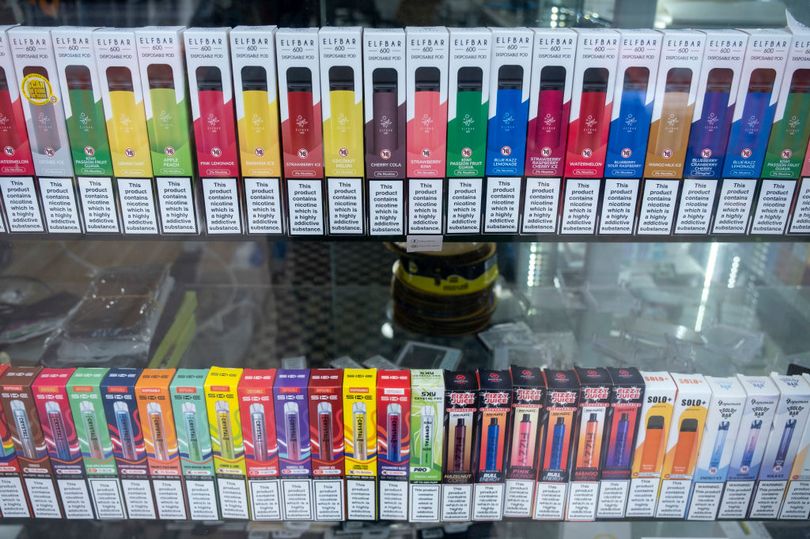 Concerns raised over Glasgow enforcement of ban on single use vapes