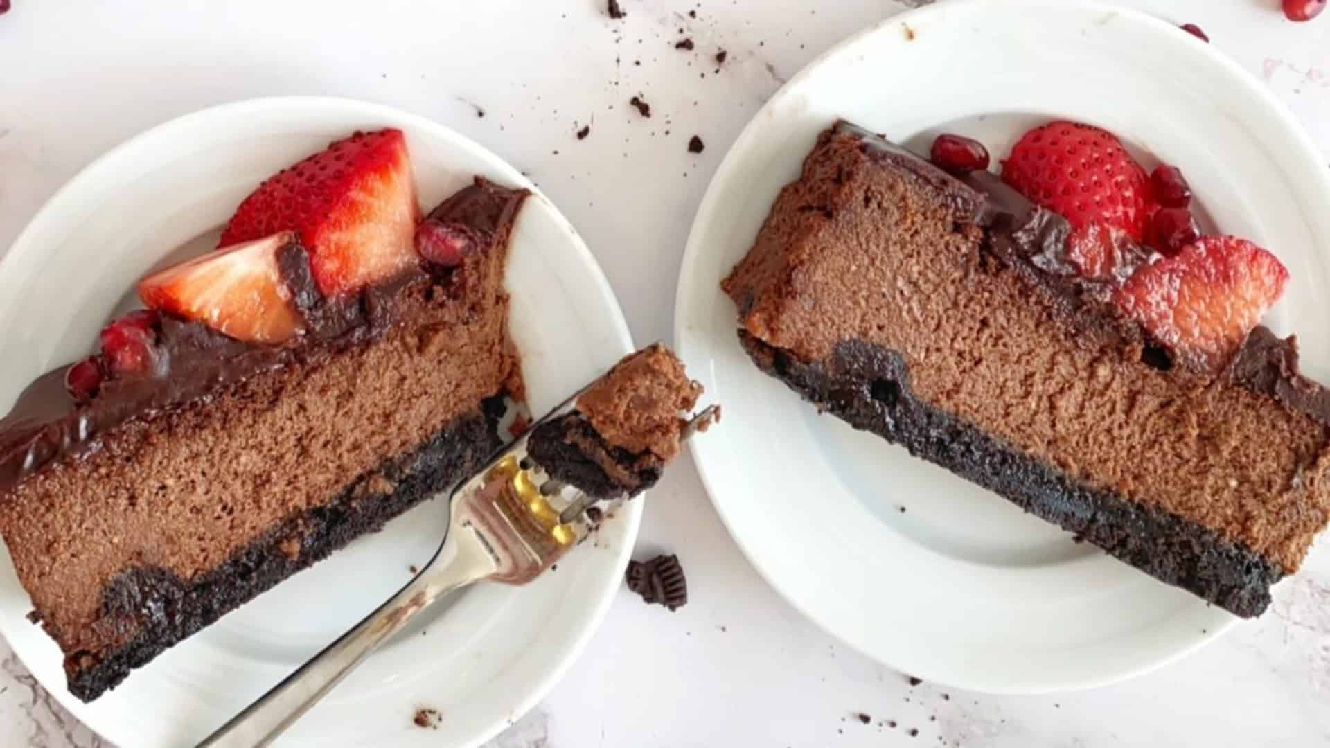 25 Rich & Indulgent Desserts That Prove Chocolate Is The Best Thing Ever