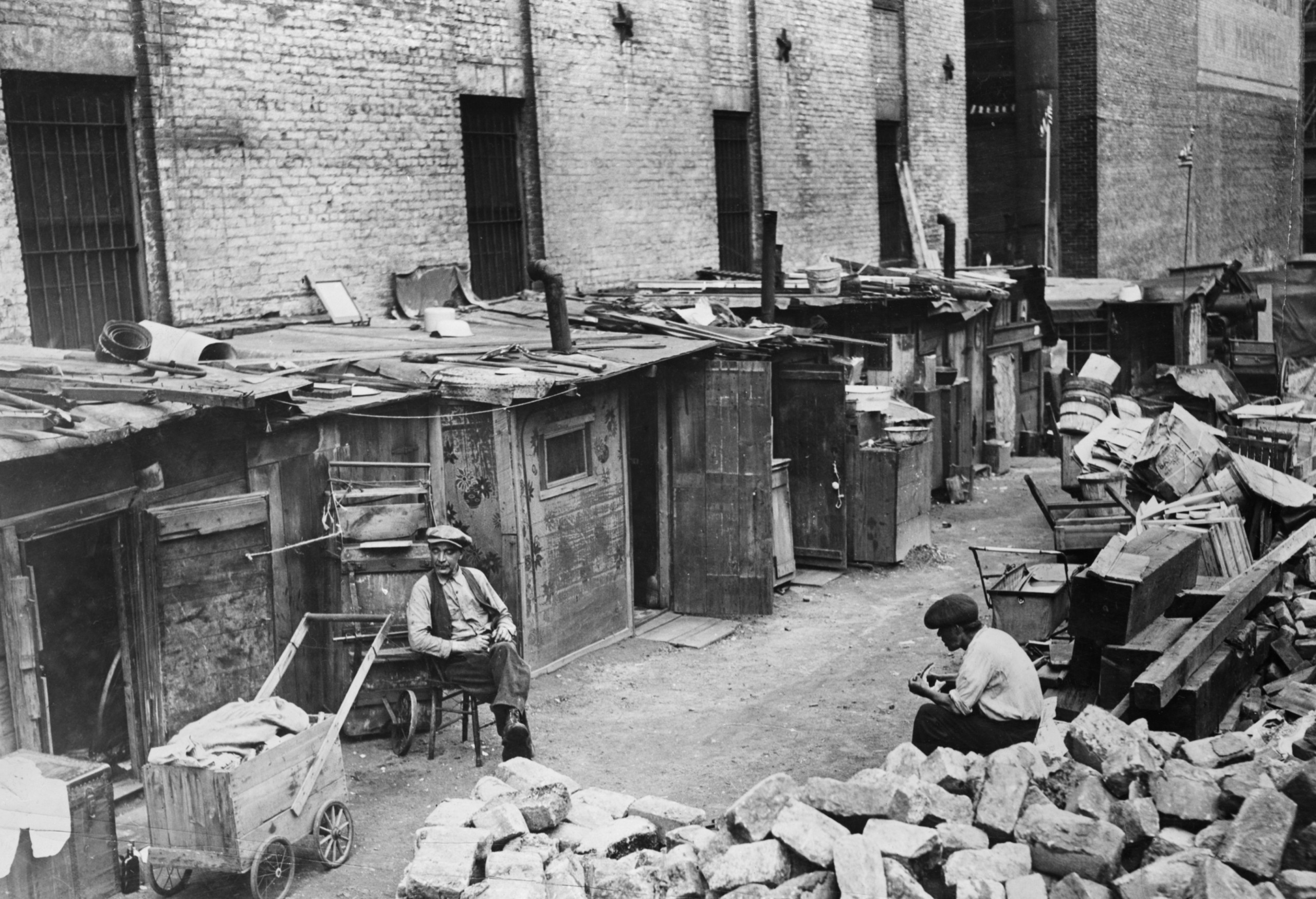 Life in New York's early 1900s slums: A photographic history