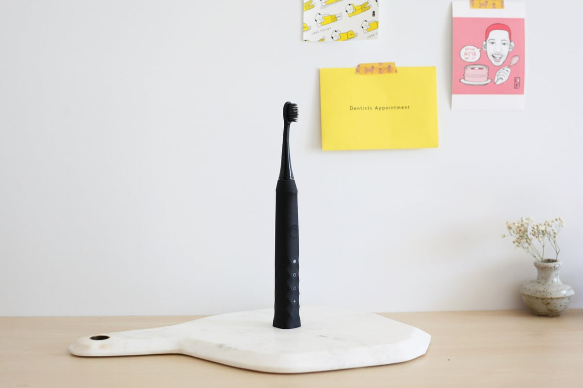 Best eco-friendly electric toothbrushes to brush your way towards a ...