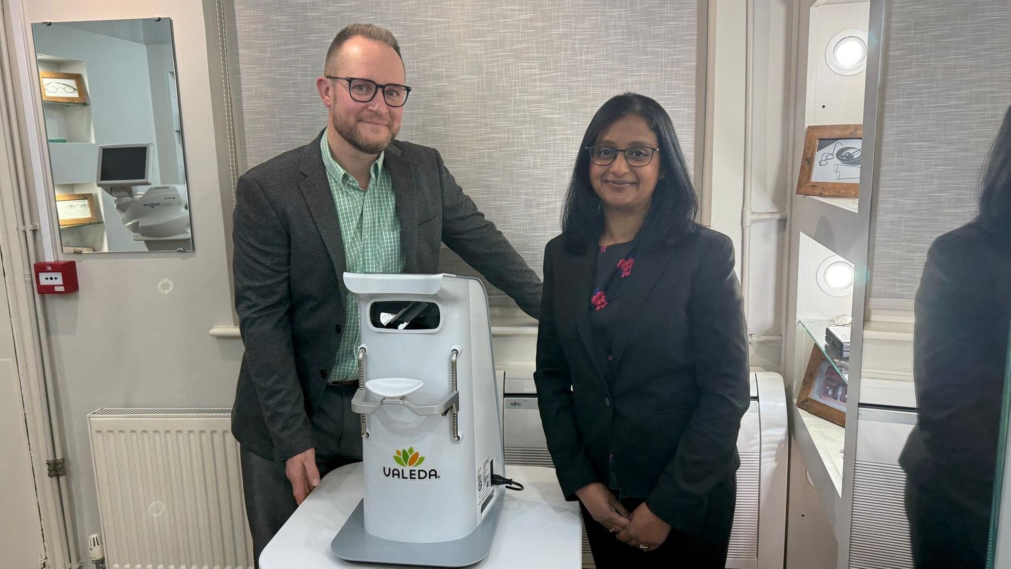 Independent Market Harborough opticians introduce new ground-breaking ...