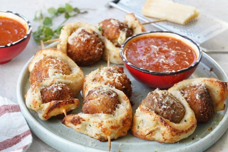 Garlic Bread Meatball Skewers