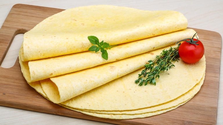 Why Store-Bought Tortillas Always Stick Together (And How To Fix It)