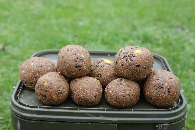 10 Forgotten carp fishing tactics you need to give another try!