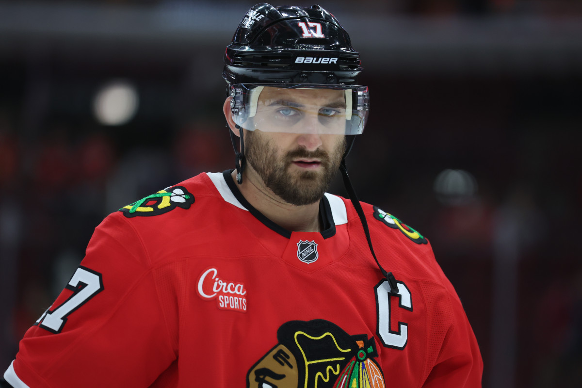 Blackhawks Captain Voices Frustration After No-Review Call in Kraken Loss