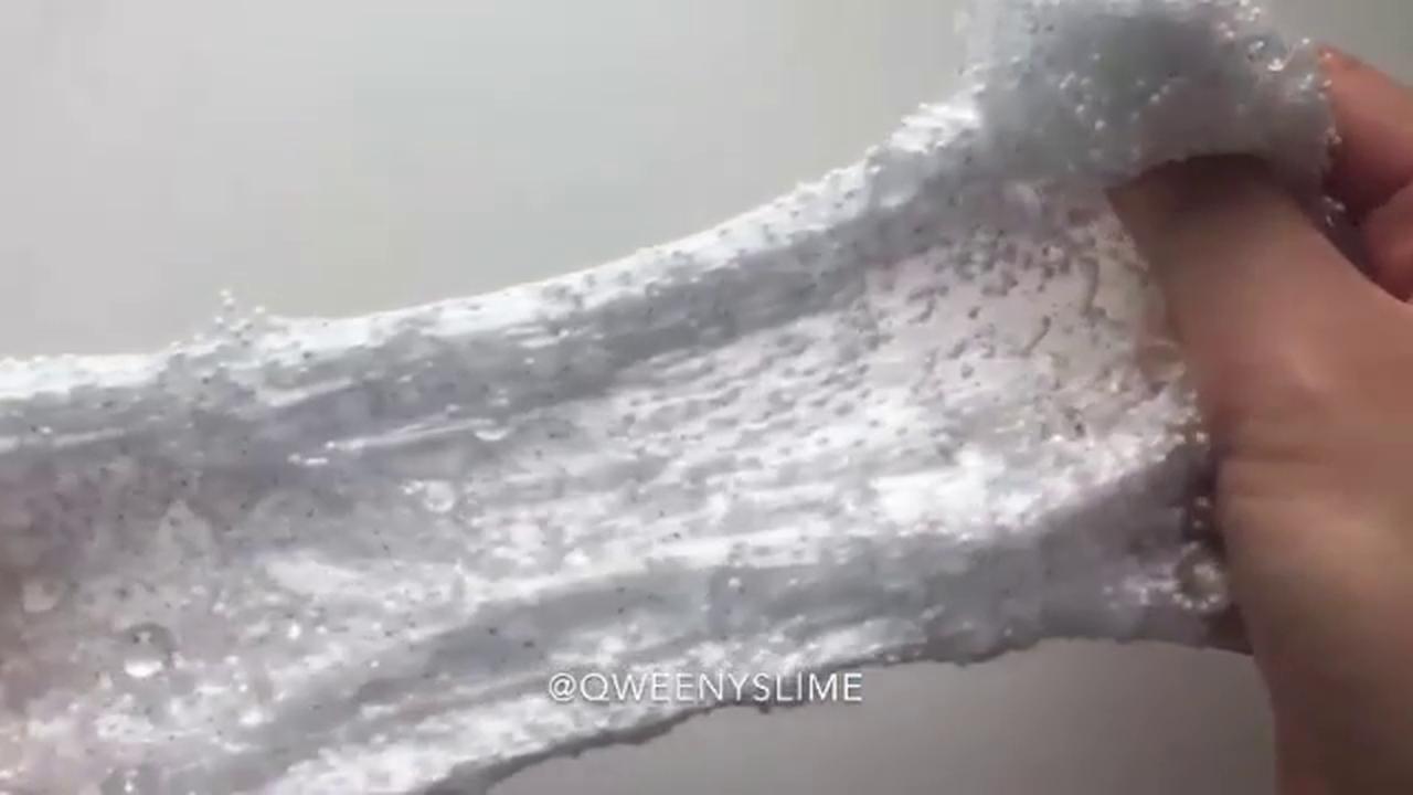 Satisfying Popping Bubbles White Slime
