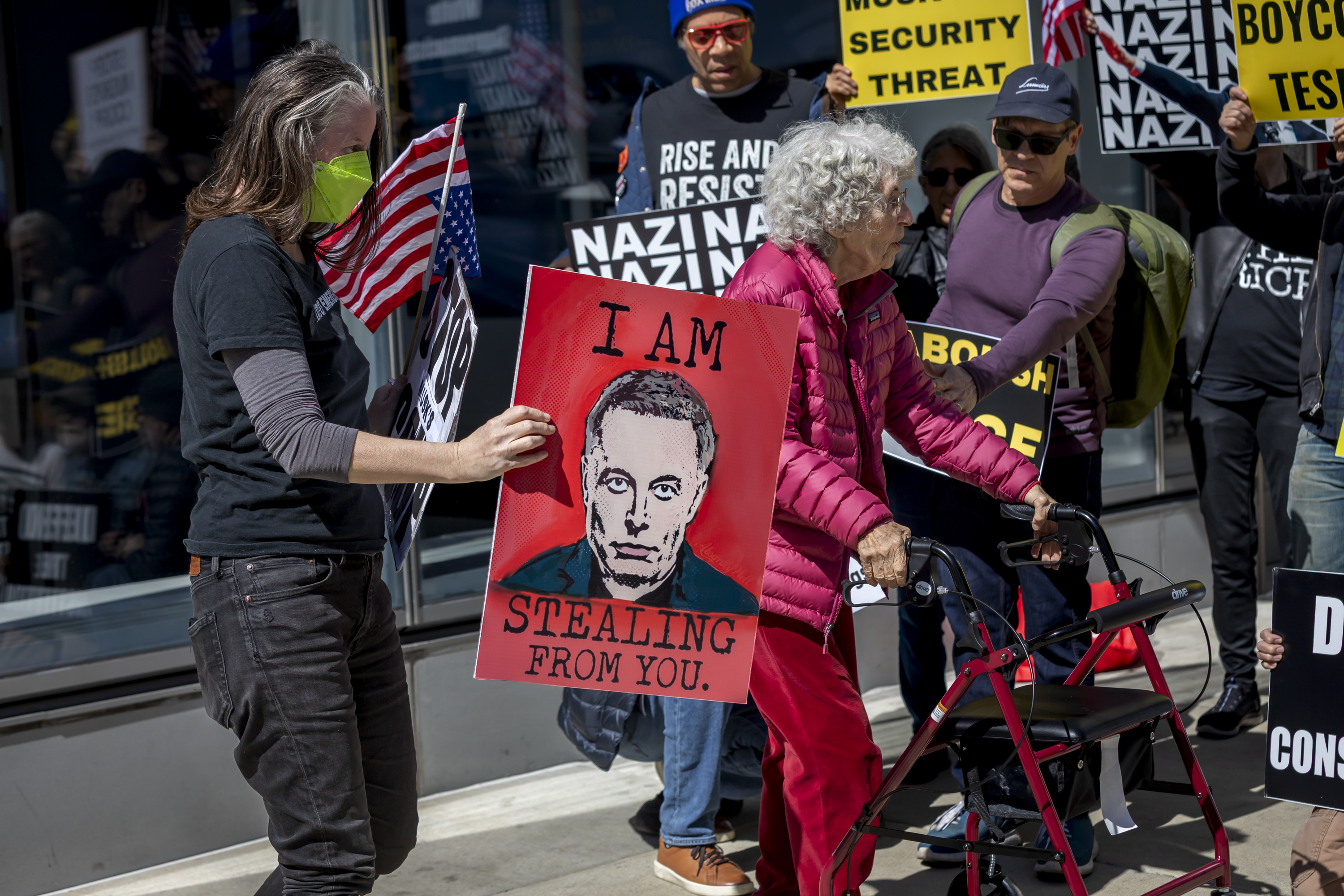 'Musk needs to change course': One of Tesla's biggest bulls says Musk ...