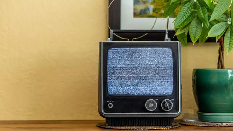 What is white noise? How does it help you to sleep?