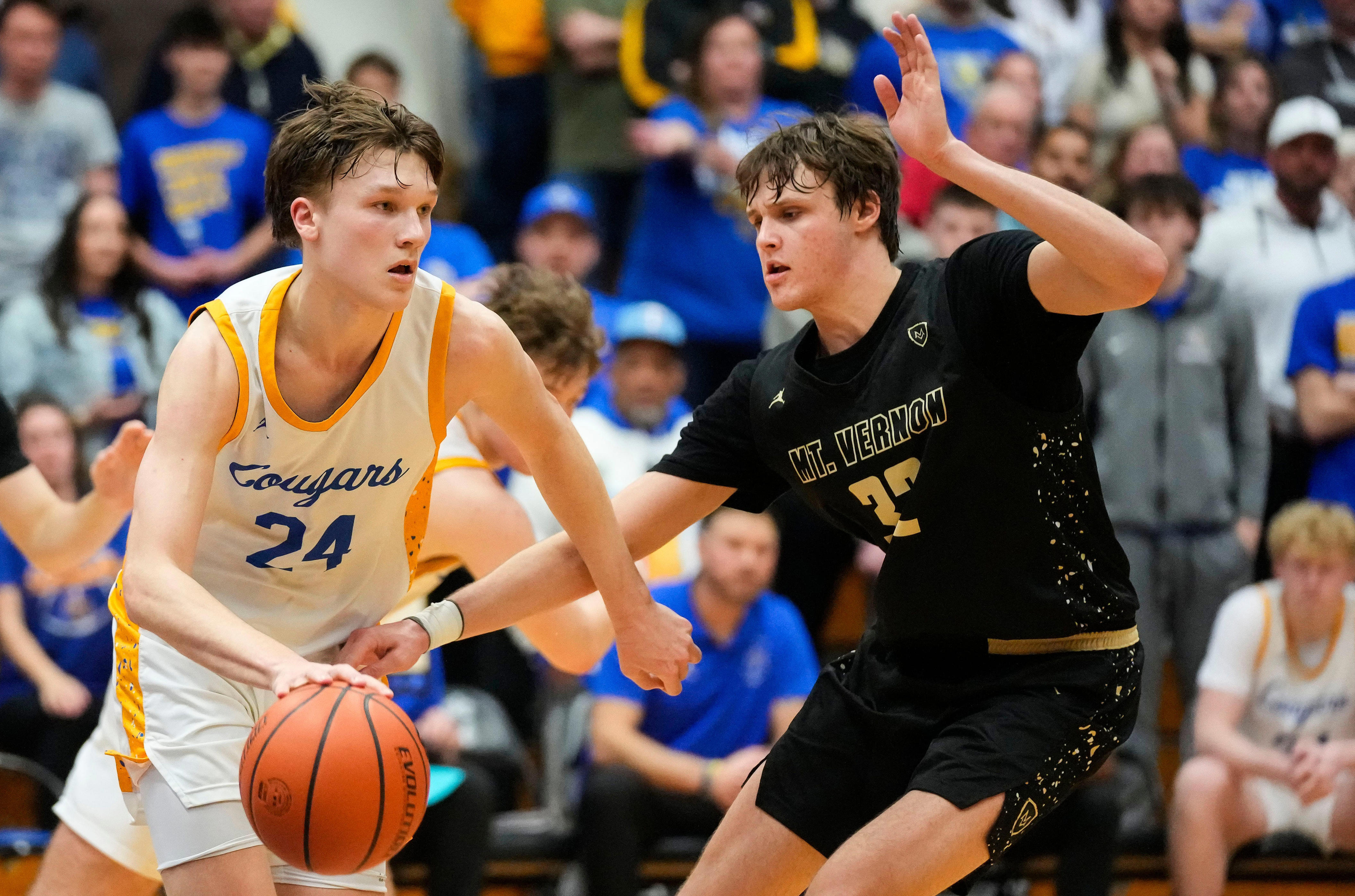 Who is the top 2025 commit for each NCAA tournament team? Here's the ...