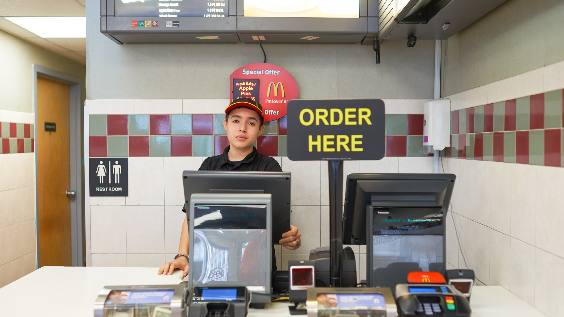 28 States Where Fast Food Jobs Pay More Than Minimum Wage