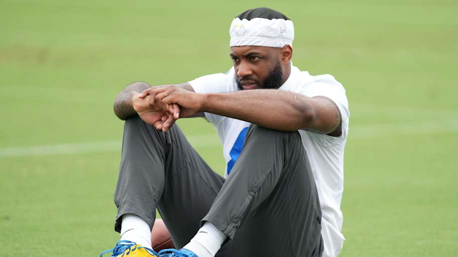 Chargers free-agent signings cap hits, cap space updated