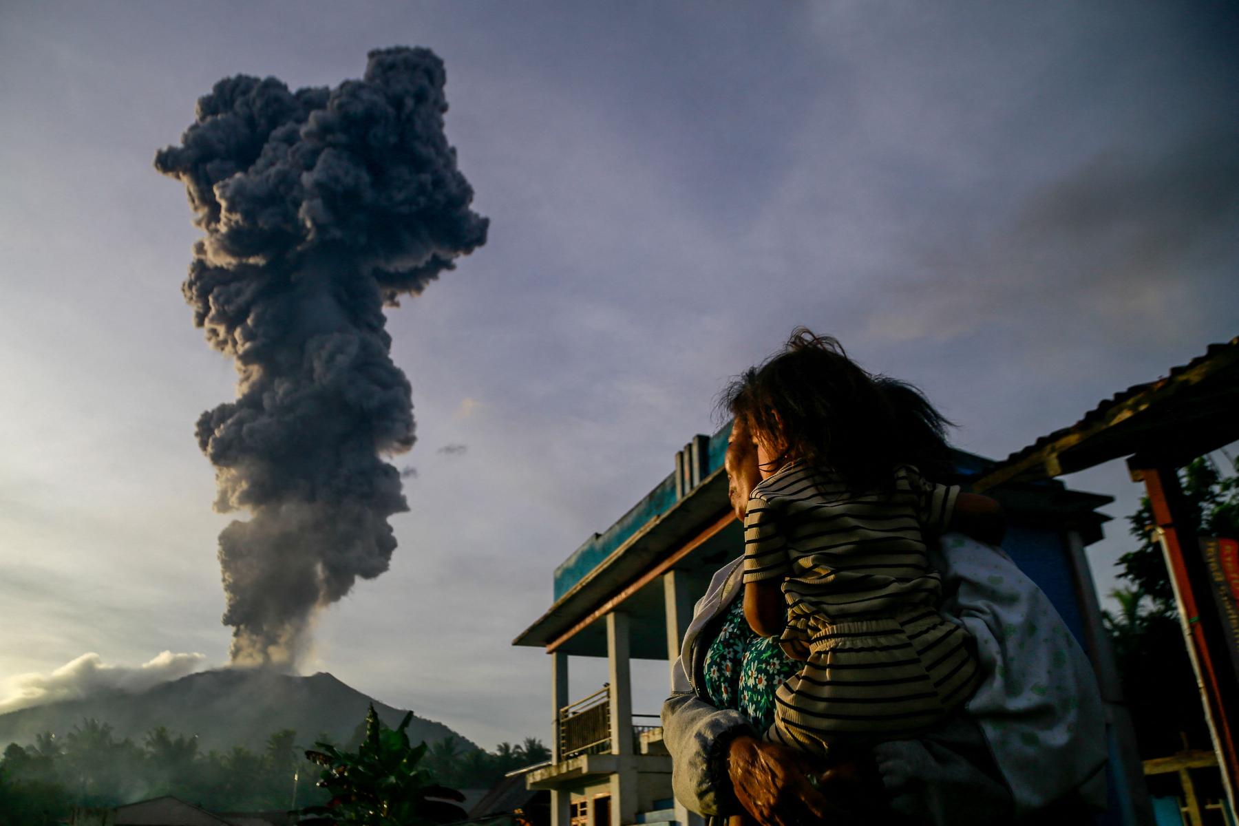 Vulkanausbruch auf indonesischer Insel Flores