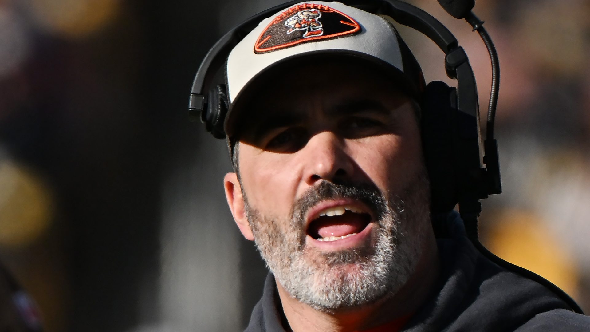 Browns Trade Pitch Moves $54 Million Fan Favorite