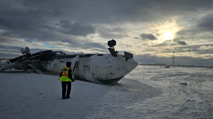 Report Reveals What Went Wrong With Delta Plane That Crash-Landed and ...