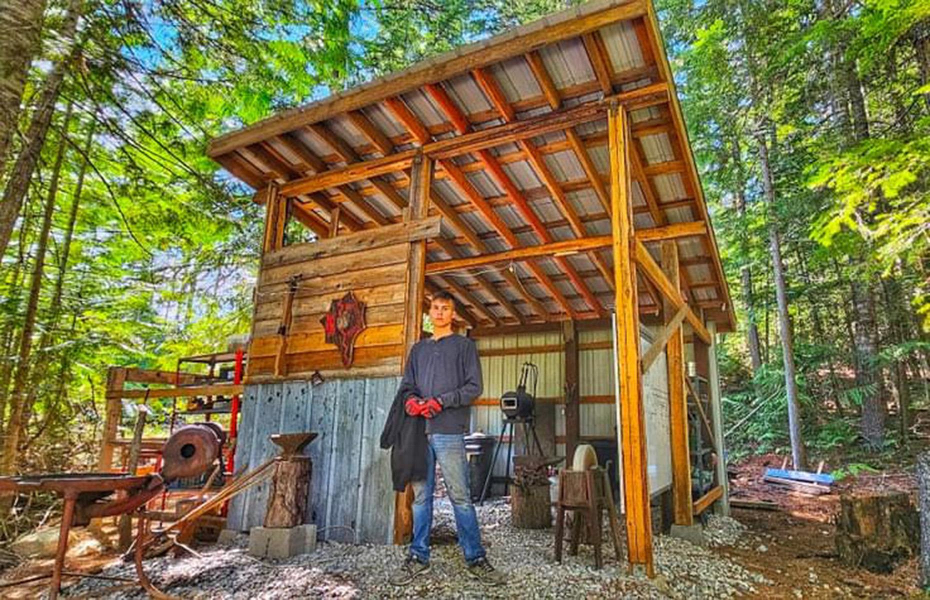 Inside the remote lives of people living in the North American wilderness