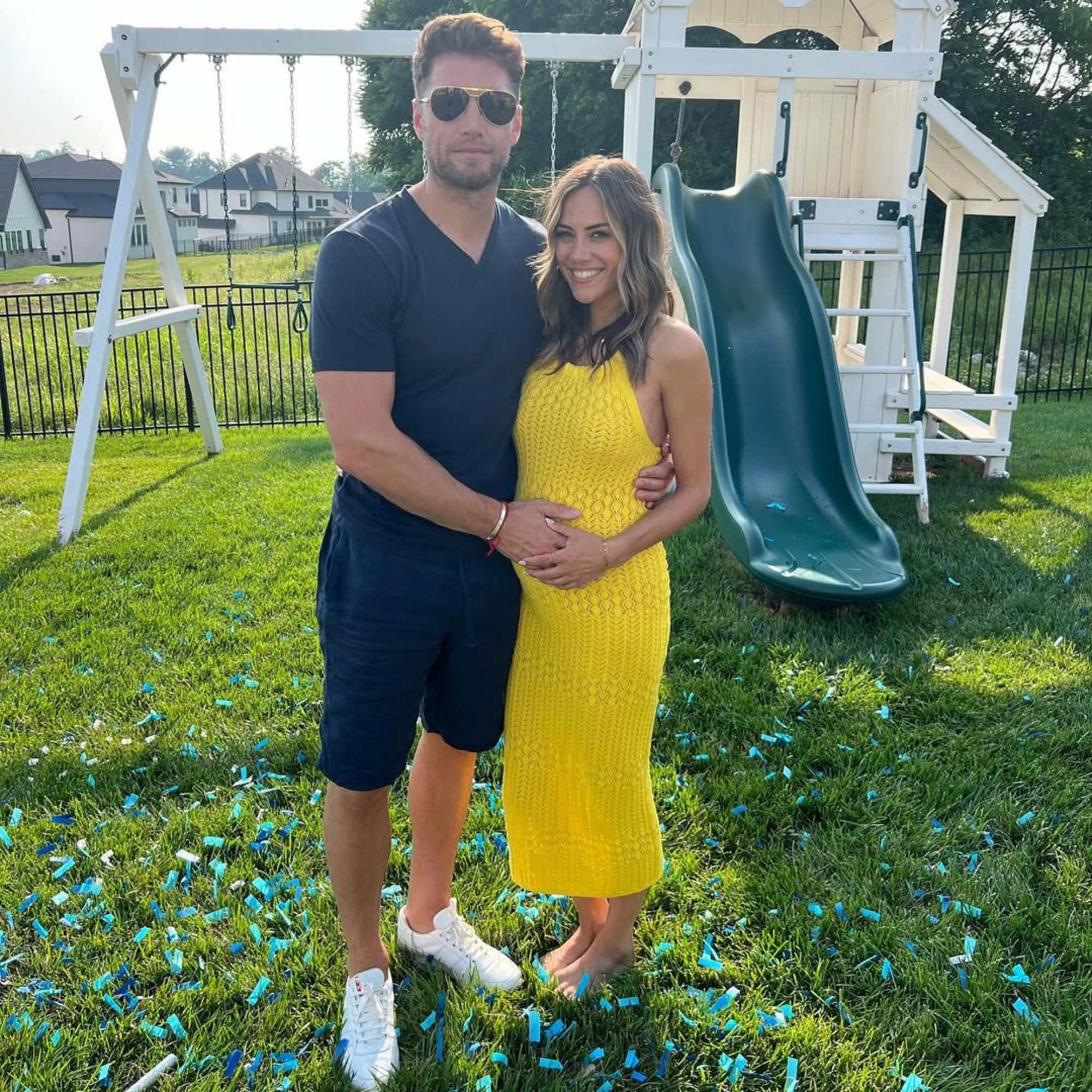 Who is Jana Kramer’s Scottish football coach husband, Allan Russell ...