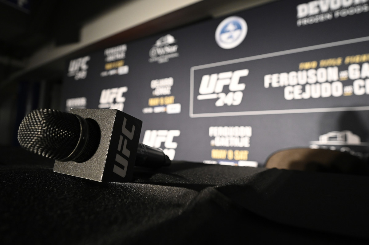 UFC London Fighter and Reporter’s Bizarre Exchange Ends in a Challenge