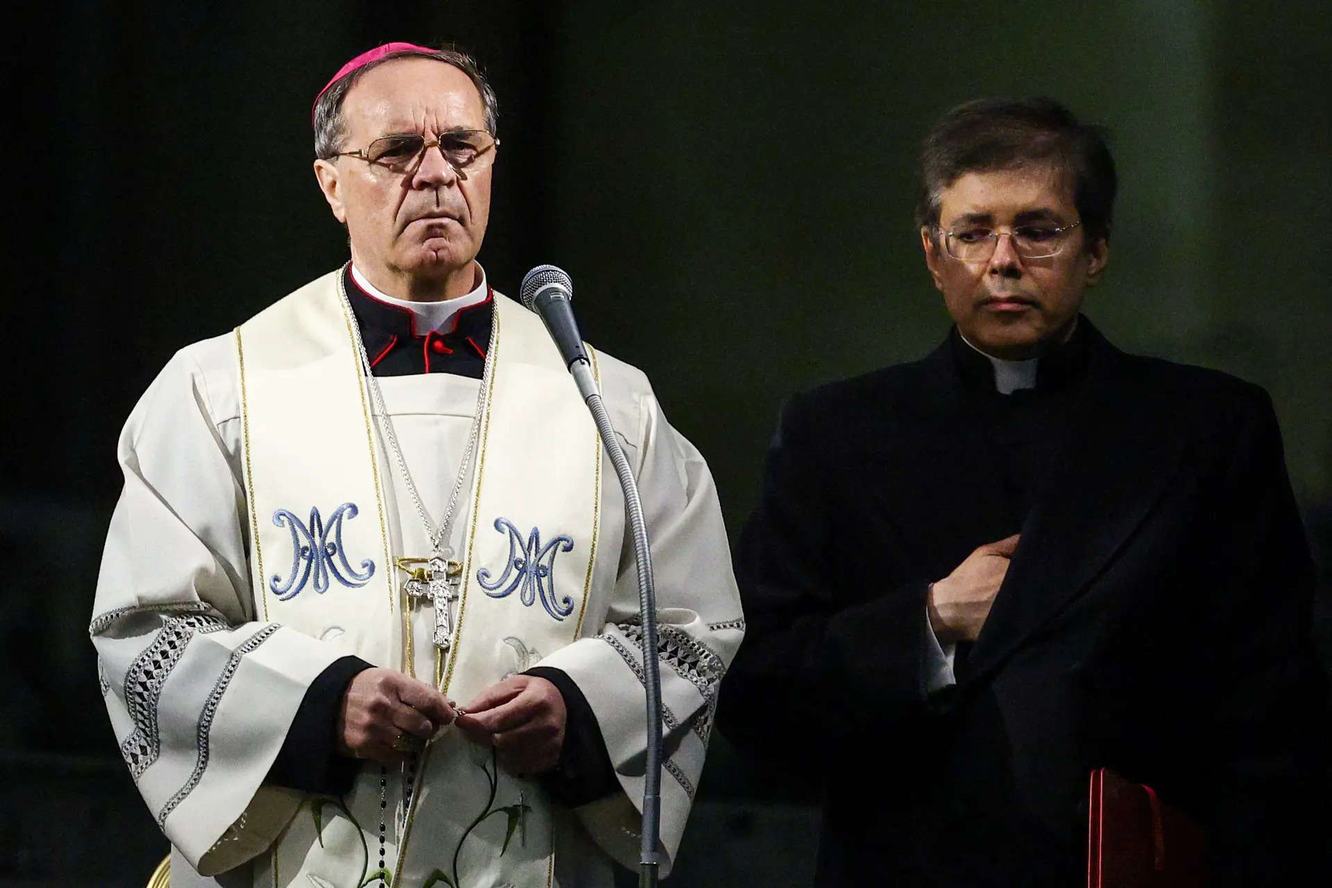 As Pope Francis battles health issues, wild conspiracy theories and ...