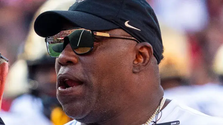 Warren Sapp dials up the hype on Colorado football coach Deion Sanders ...