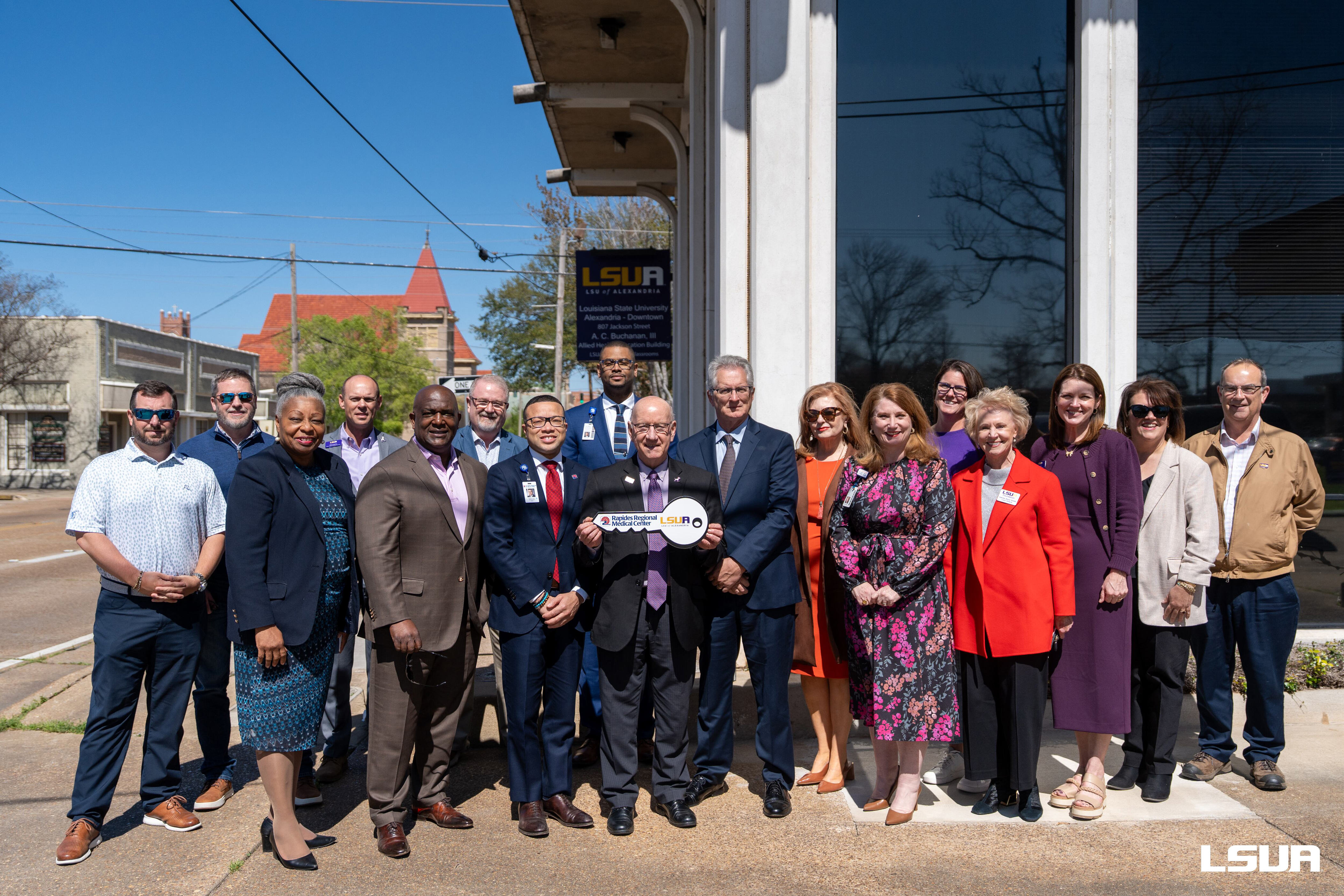 Rapides Regional Medical Center donates building to LSUA