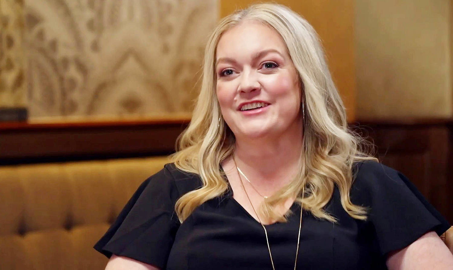 Colleen Hoover pokes fun at fans who found her recent posts ‘disturbing’