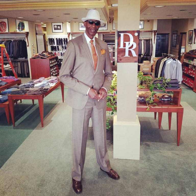 Height of sadness: America’s tallest man — a former cop, ‘AHS’ actor ...