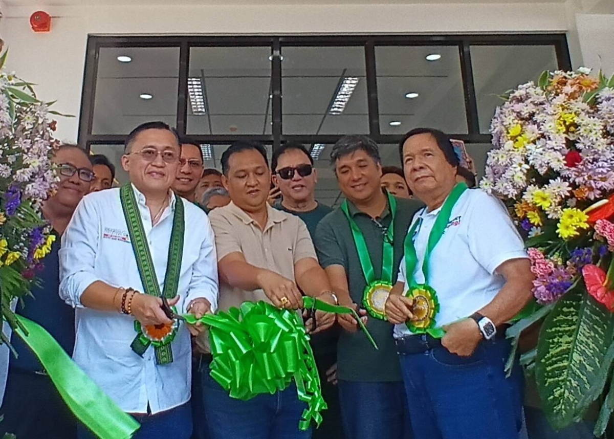 Super Health Center opens in Pangasinan