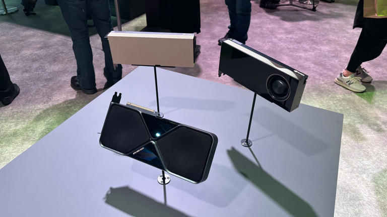 Nvidia RTX Pro 6000 up close: Blackwell RTX Workstation, Max-Q ...