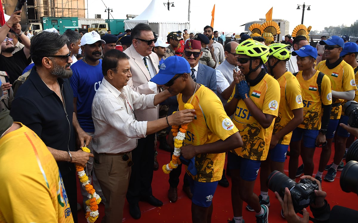 CISF Coastal Cyclothon 2025: Bollywood Stars Welcome Cyclists At ...