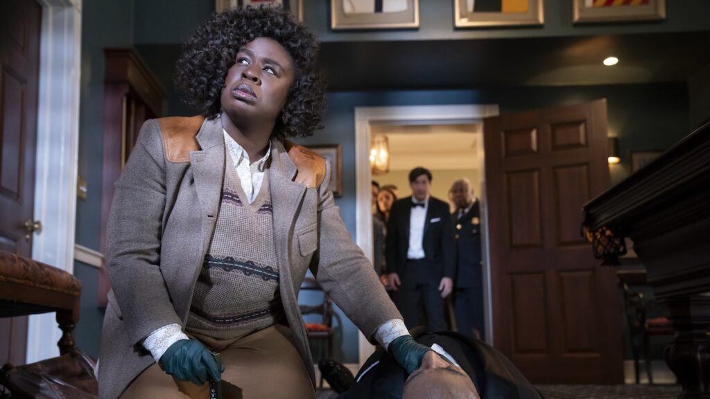 'The Residence' Cast and Character Guide: Who's Who in Netflix's White ...