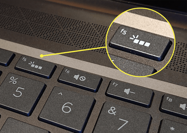 How to Turn on the Keyboard Light on an HP Laptop