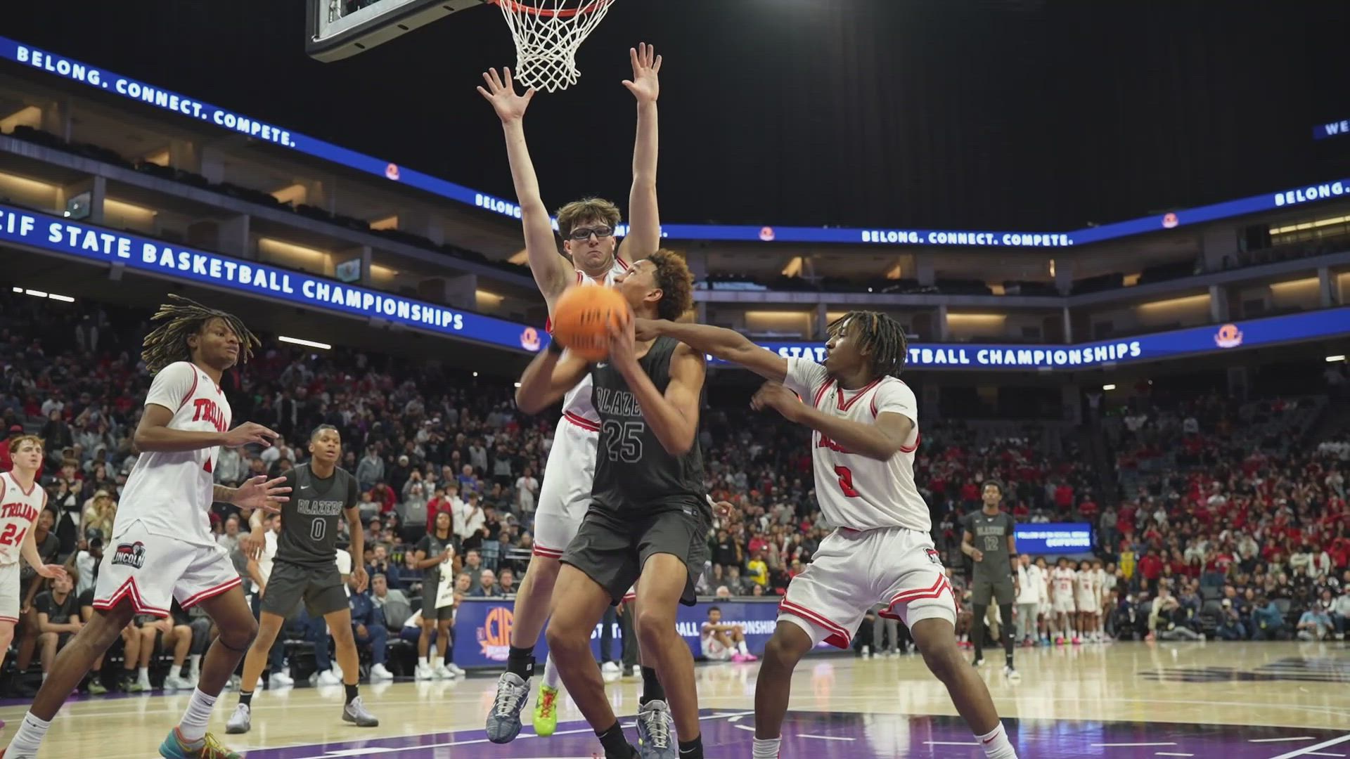 LeBron James cheers as Sierra Canyon puts CIF State title game away