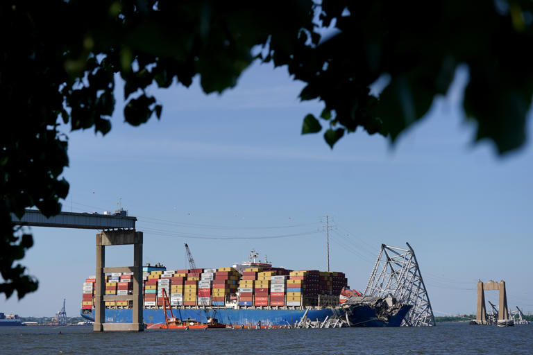 NTSB comparte recomendaciones a casi un año del colapso del puente en ...