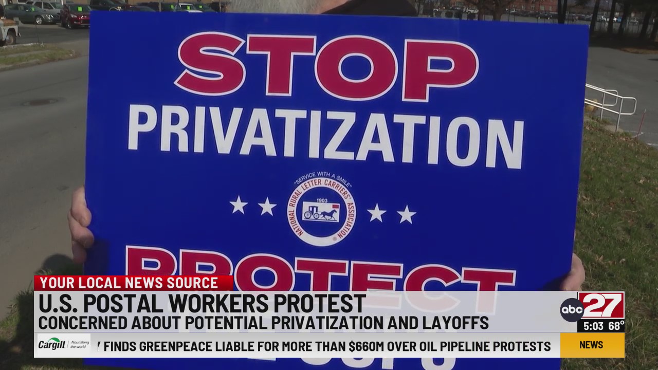 U.S. postal workers protest potential privatization