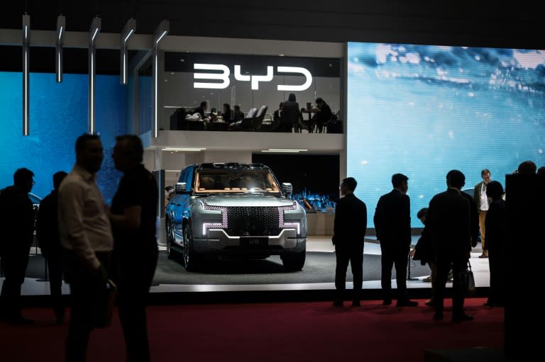 Warren Buffett-backed BYD Shares Reach Record High as Musk's Tesla ...