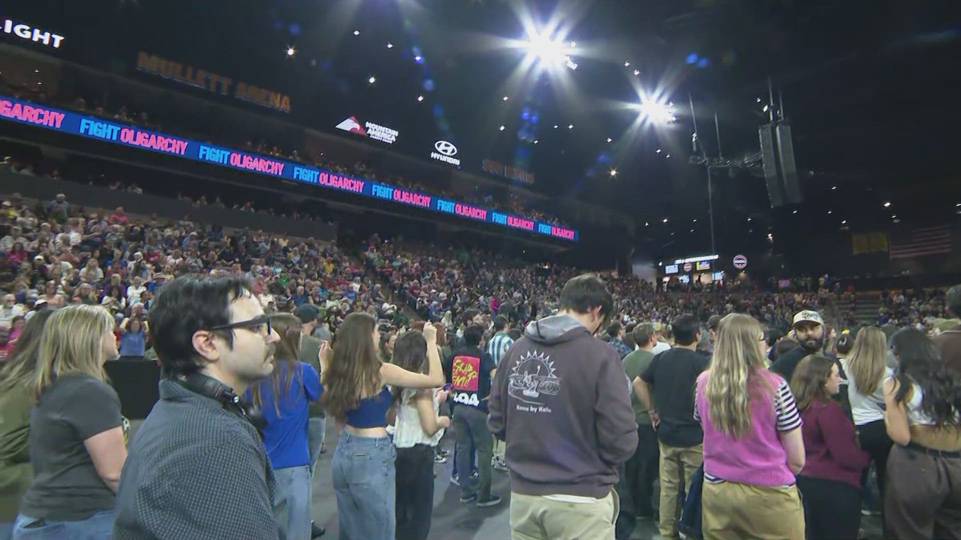 Bernie Sanders, AOC in the Valley for 'Fight Oligarchy' tour