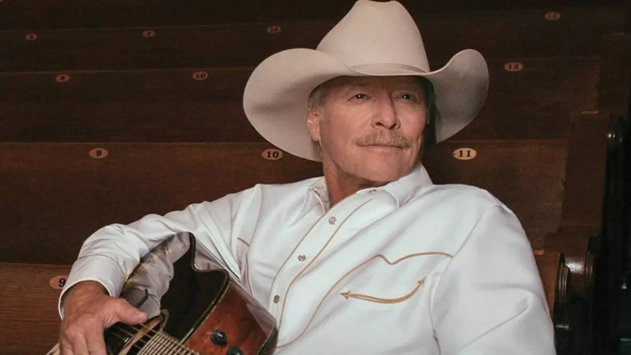 What is Alan Jackson's health condition? Everything you should know ...
