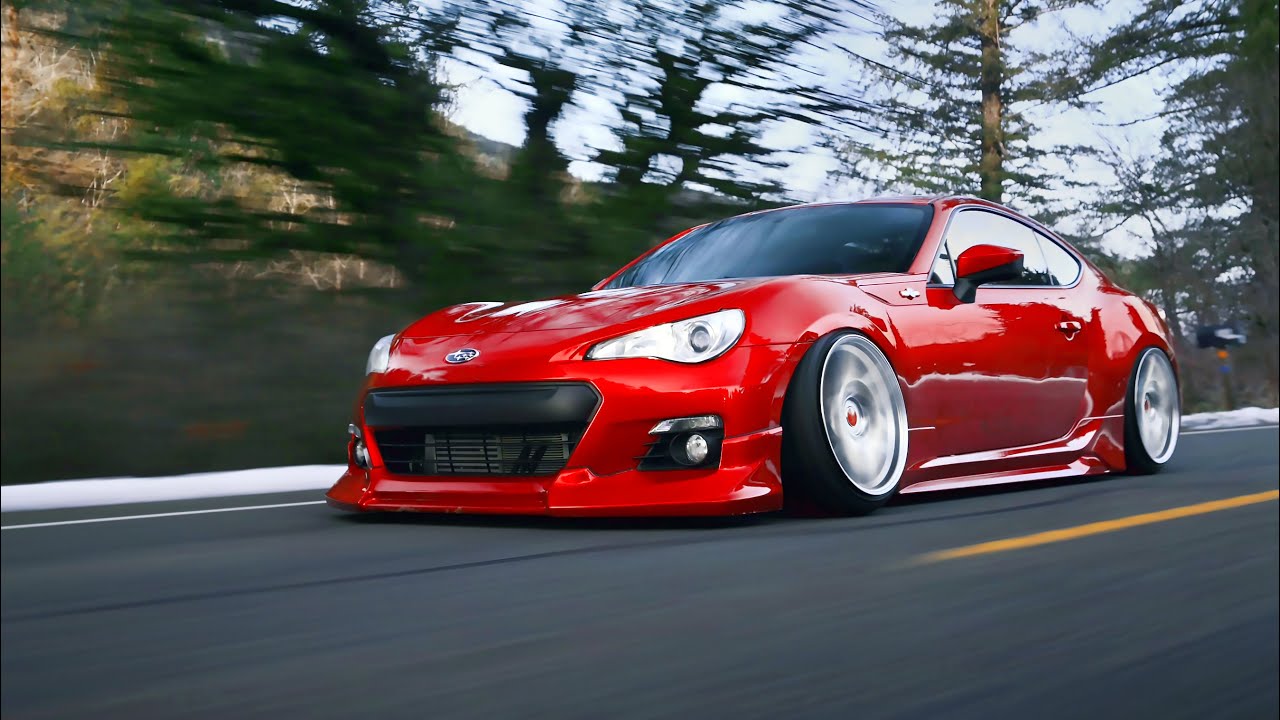 Candy Red GT86 | Santa's New Sleigh (4K)