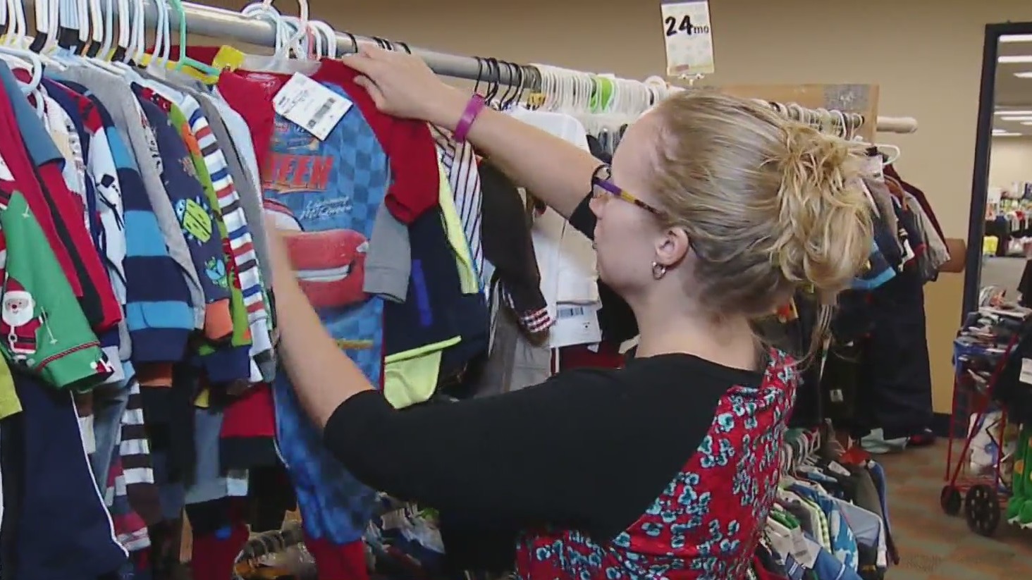 Pop-up consignment sale offers deals for families