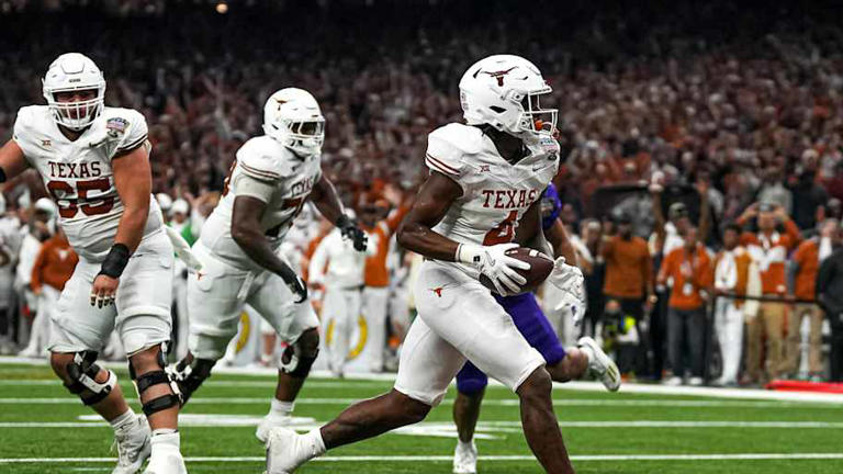 Texas Longhorns RB CJ Baxter Trending Toward Return vs. Ohio State