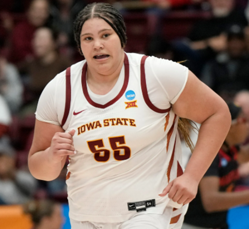 Iowa State's Audi Crooks Brings the House Down With Graceful Spin Move ...