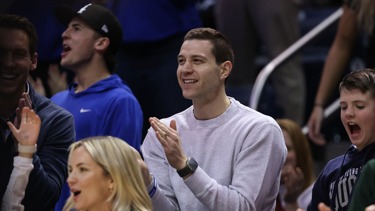 BYU basketball legend Jimmer Fredette announces retirement from basketball