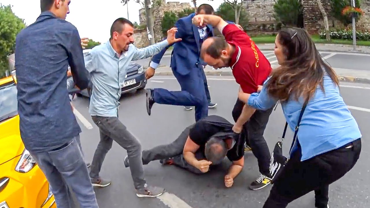 Epic & Crazy Motorcycle Moments!