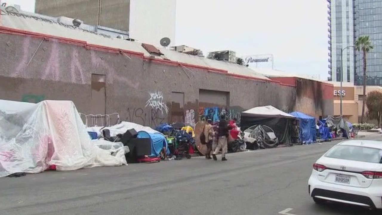 Los Angeles homelessness down, data shows