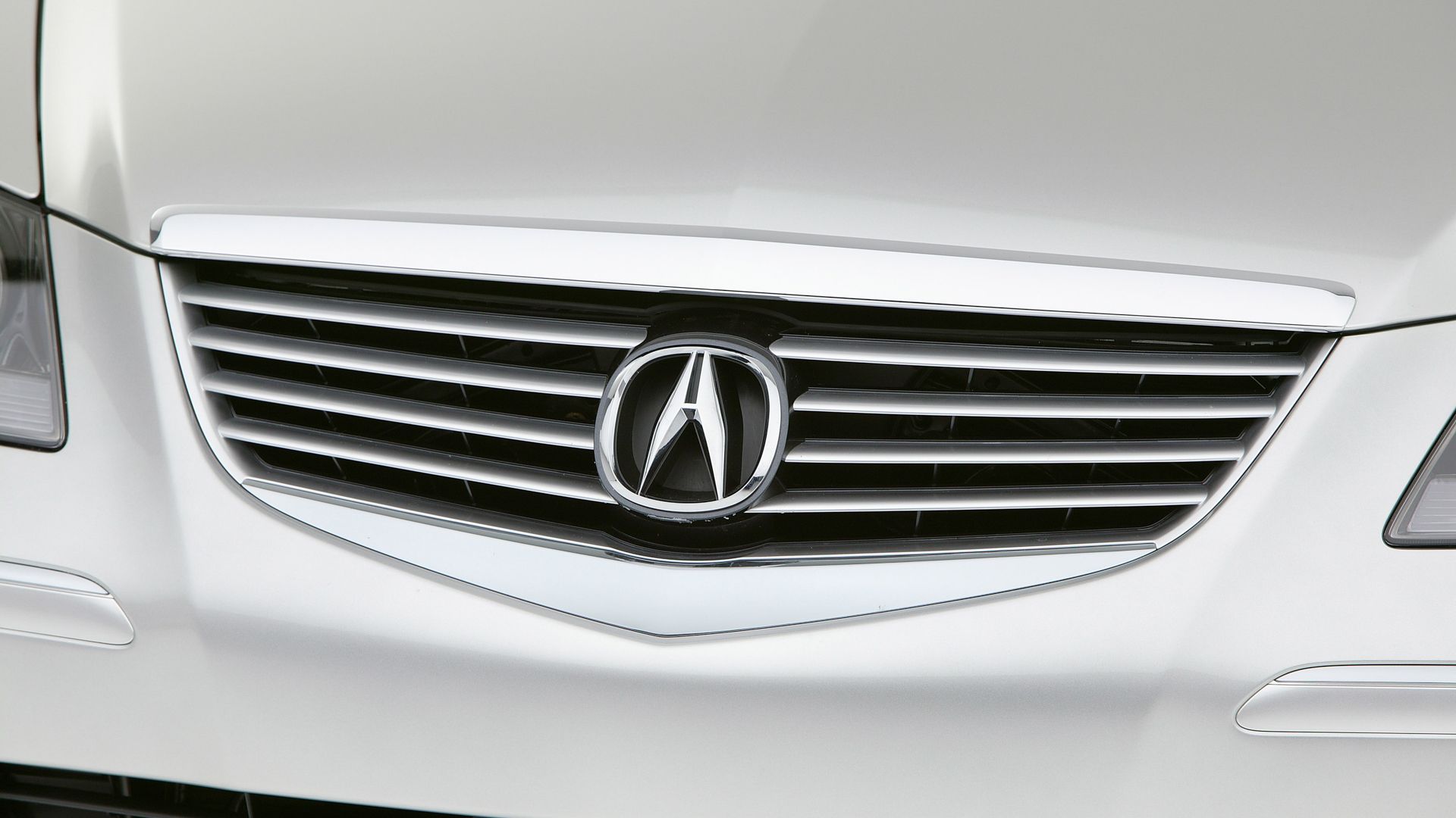 The Japanese Flagship Luxury Sedan That's A Steal And Ultra Reliable