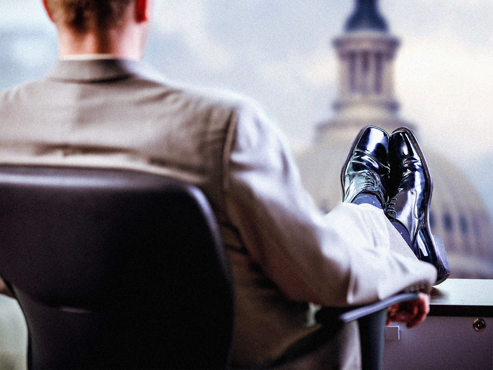 'Playing games': Reinstated federal workers furious they're being paid ...