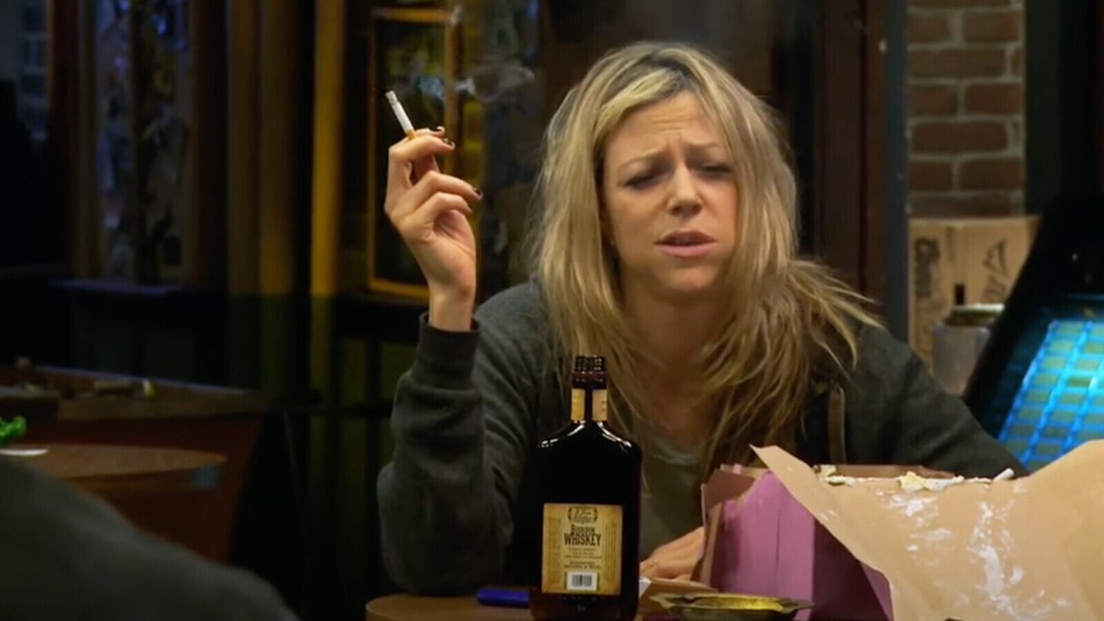 Kaitlin Olson Says She Practiced ‘Balls-to-the-Wall’ Physical Comedy in ...